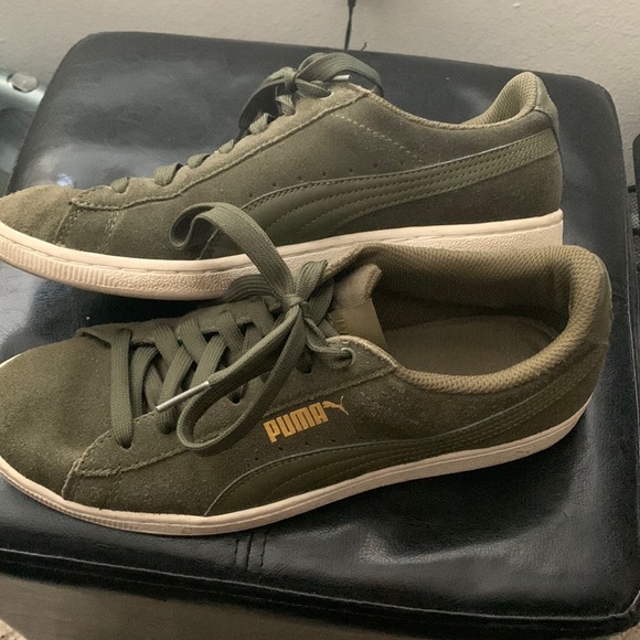 Puma | Shoes | Suede Puma Shoes | Poshmark